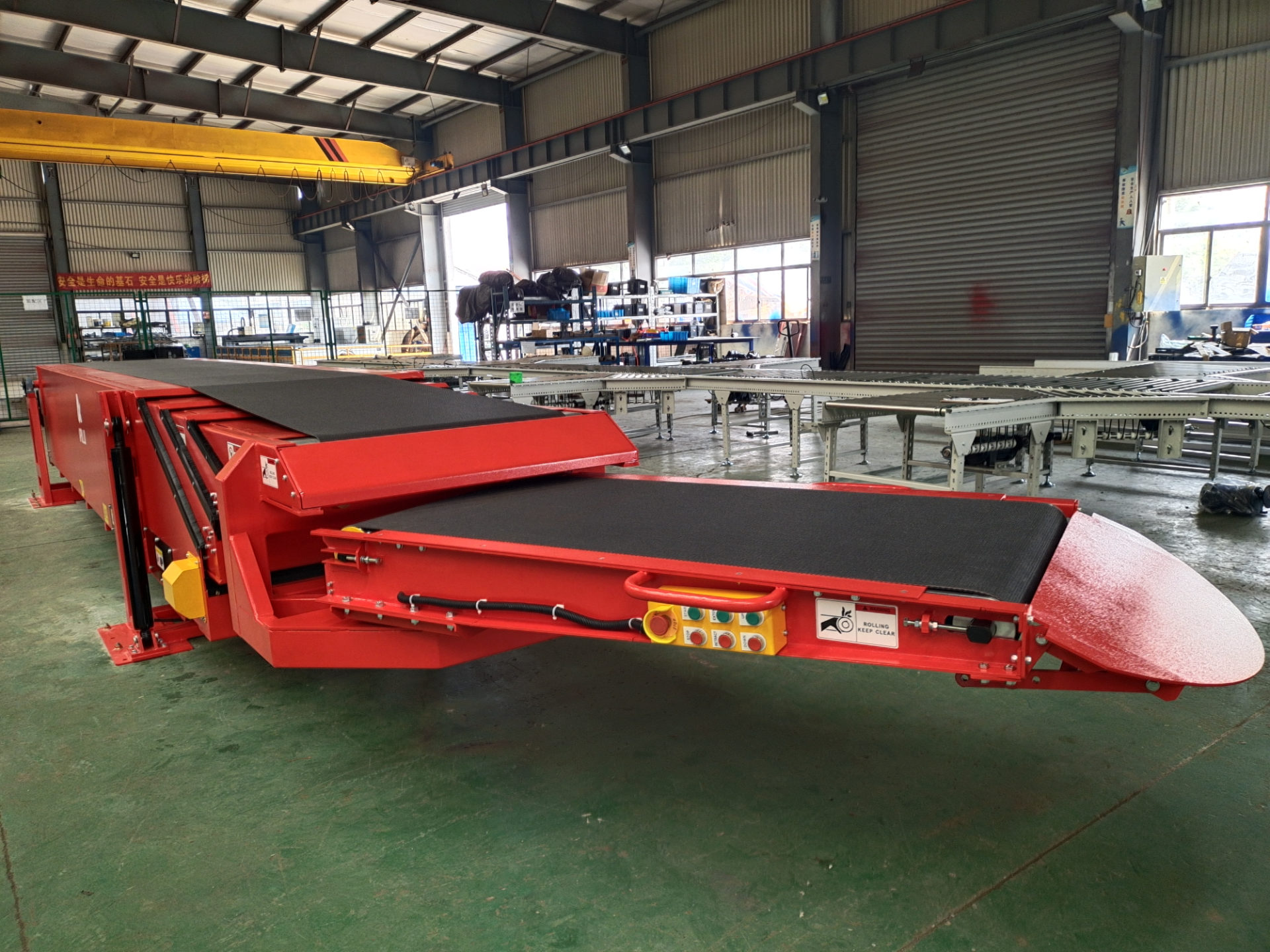 Van Loaders - R. Dan and Co., Inc.